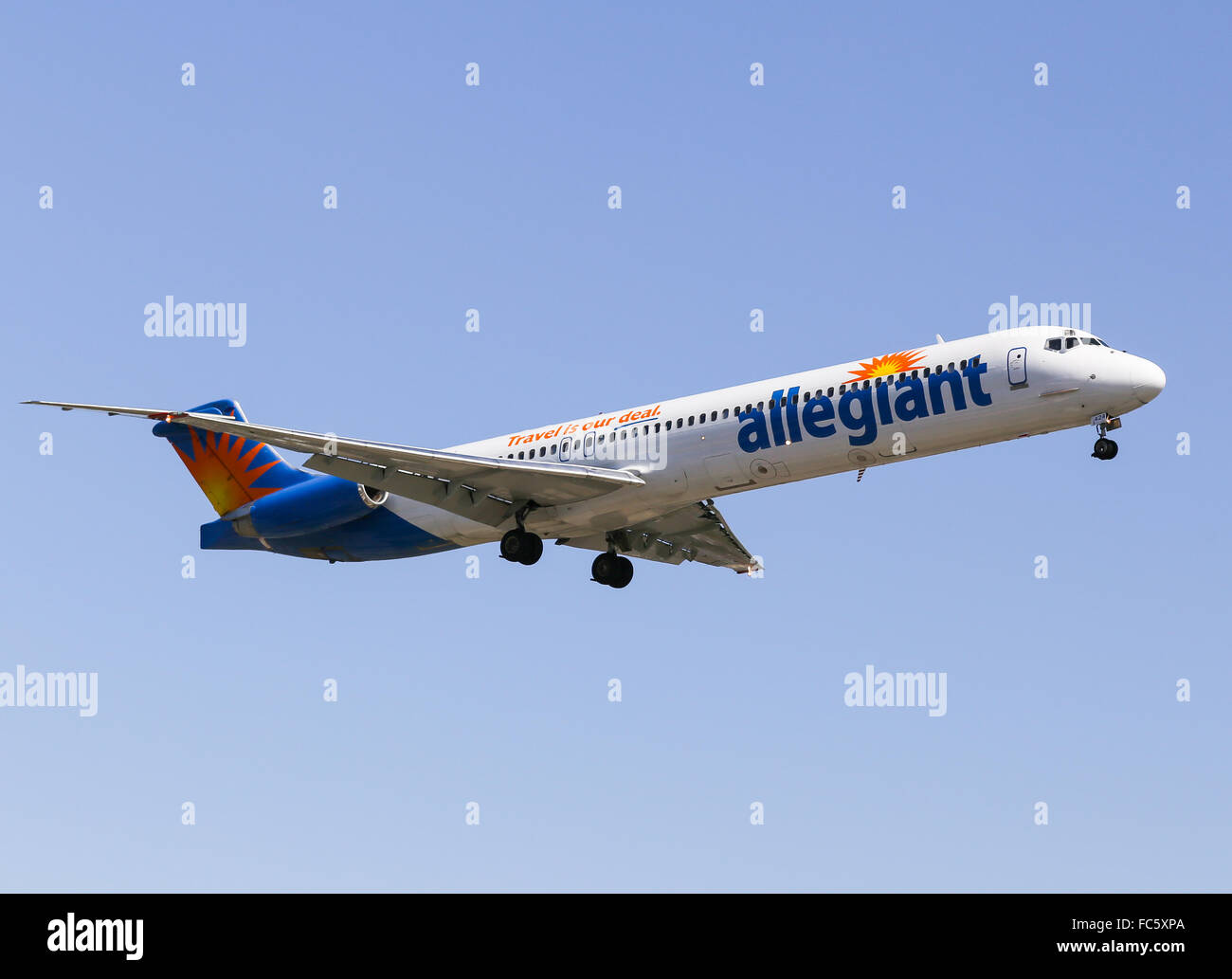 Allegiant airplane hi-res stock photography and images - Alamy