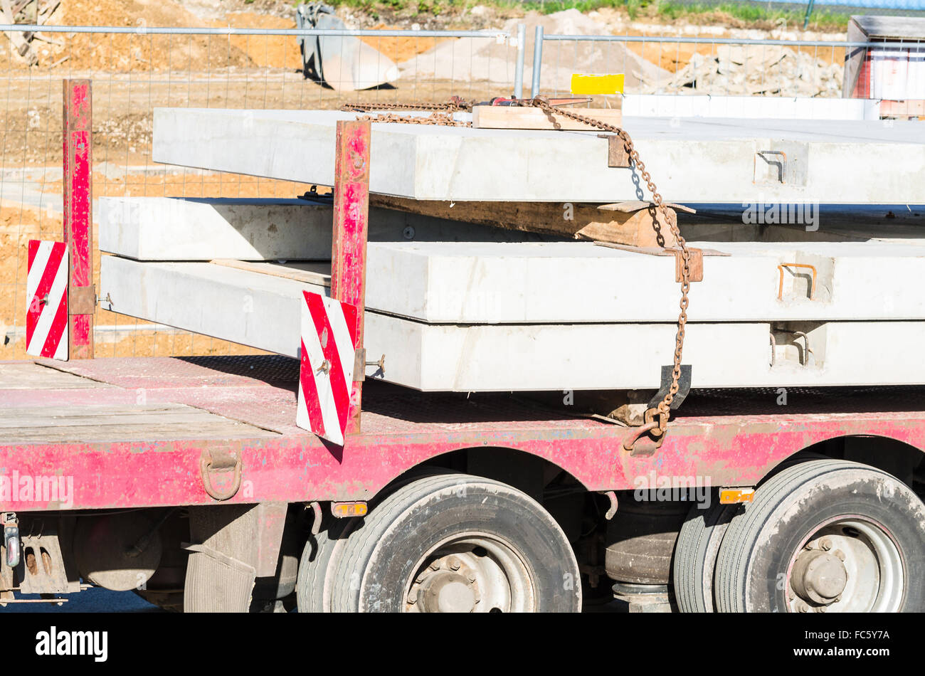 Construction trailer roof hi-res stock photography and images - Alamy
