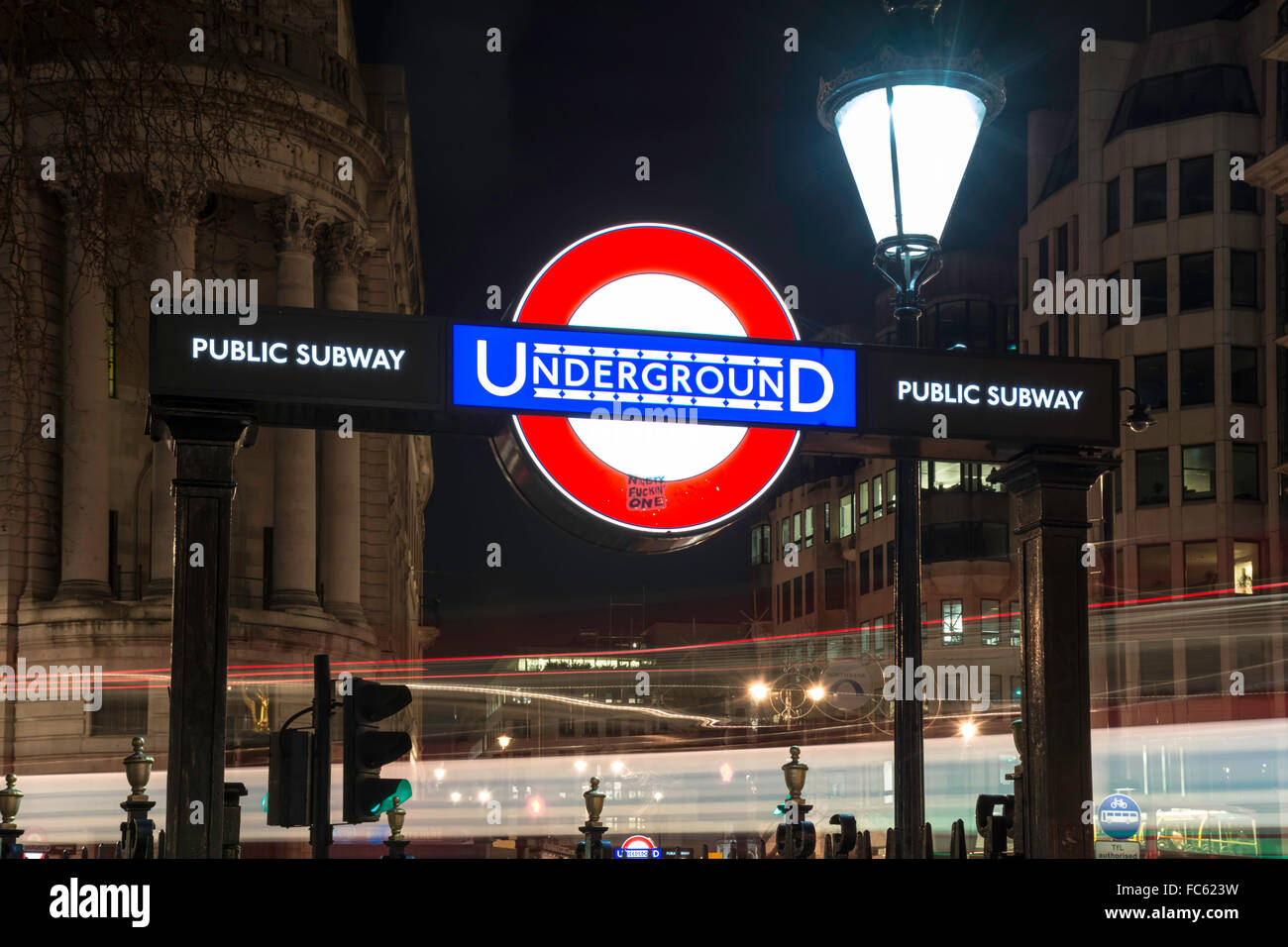 Subway neon sign hi-res stock photography and images - Alamy