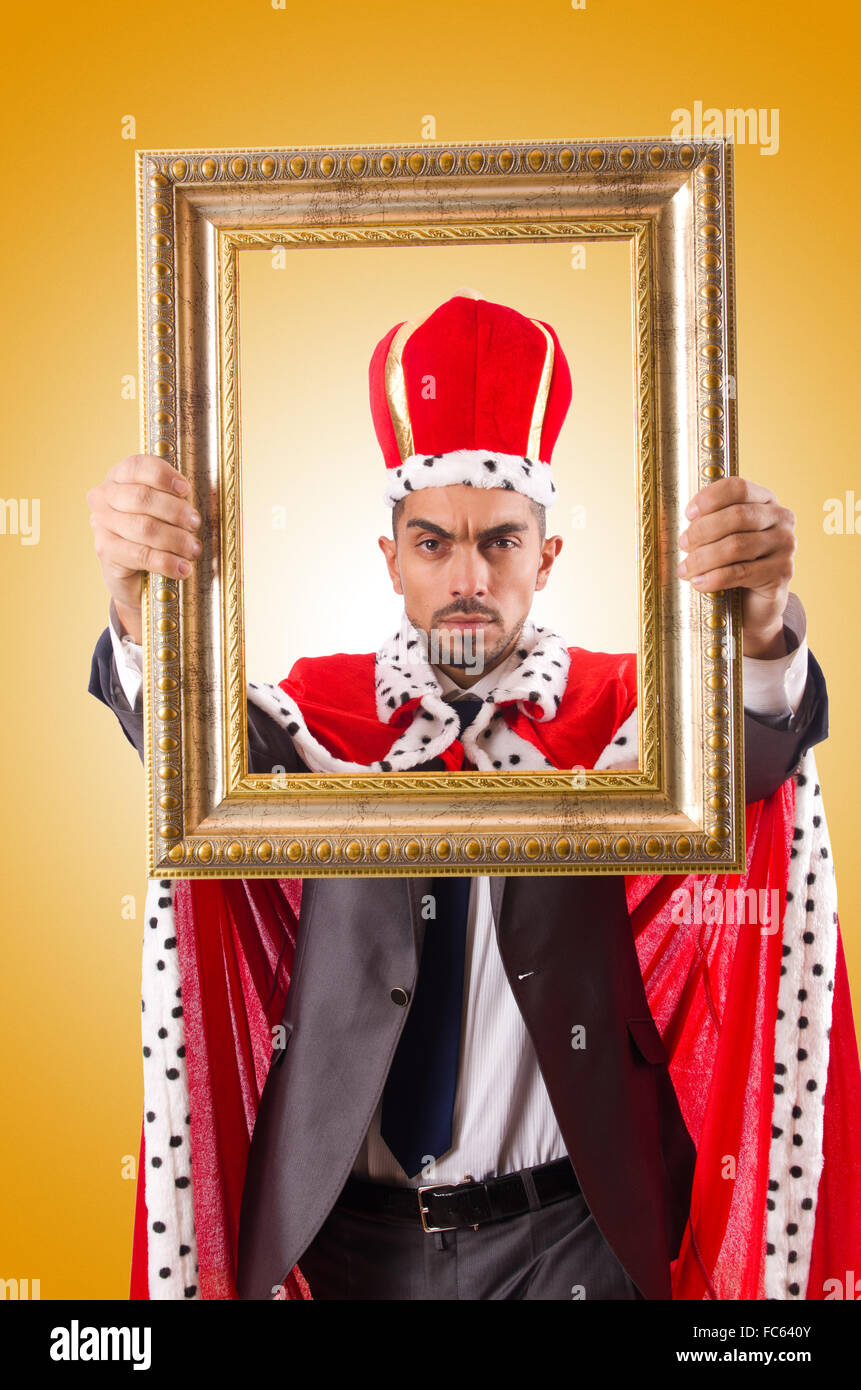 King with picture frame on white Stock Photo - Alamy
