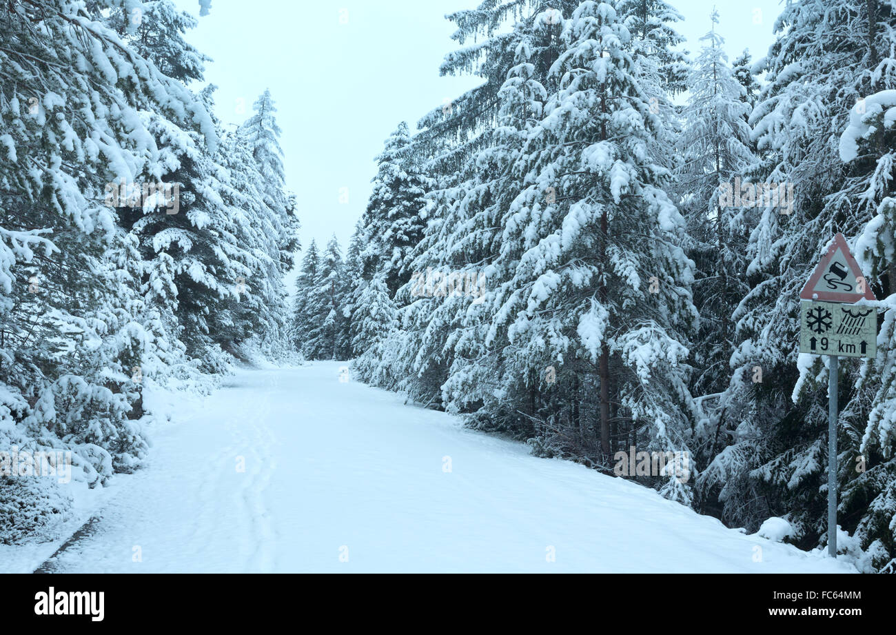 Snowy mountain pass road Stock Photo - Alamy