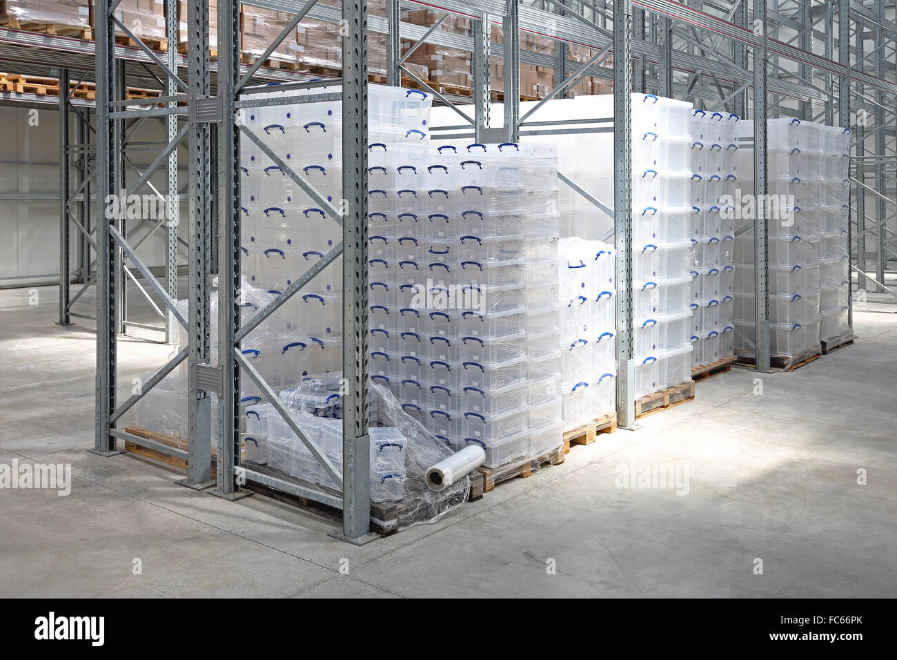 Warehouse storage racks boxes goods hi-res stock photography and images ...