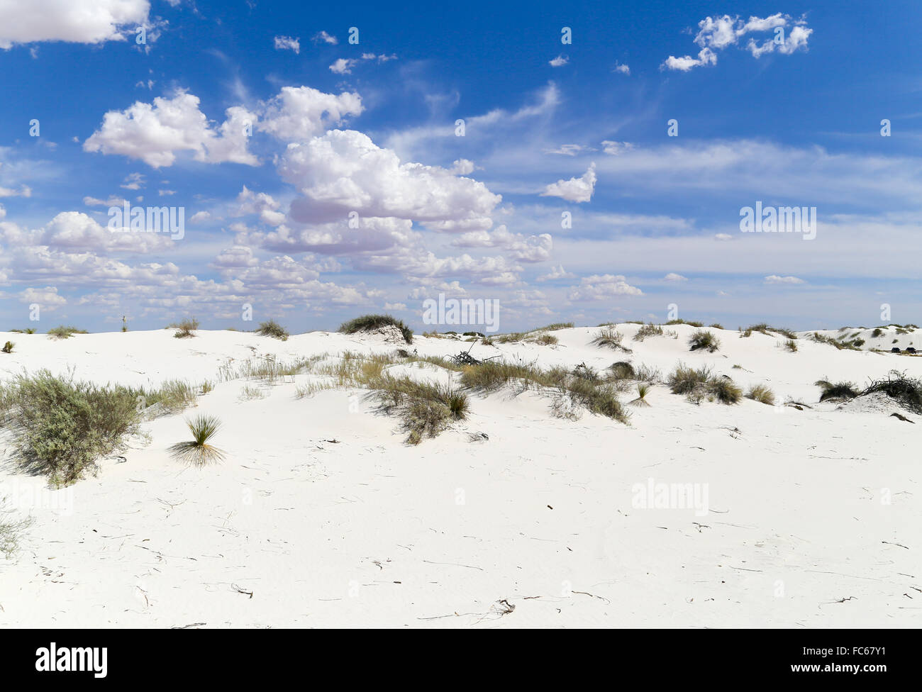 White Sands - Blue sky Stock Photo - Alamy