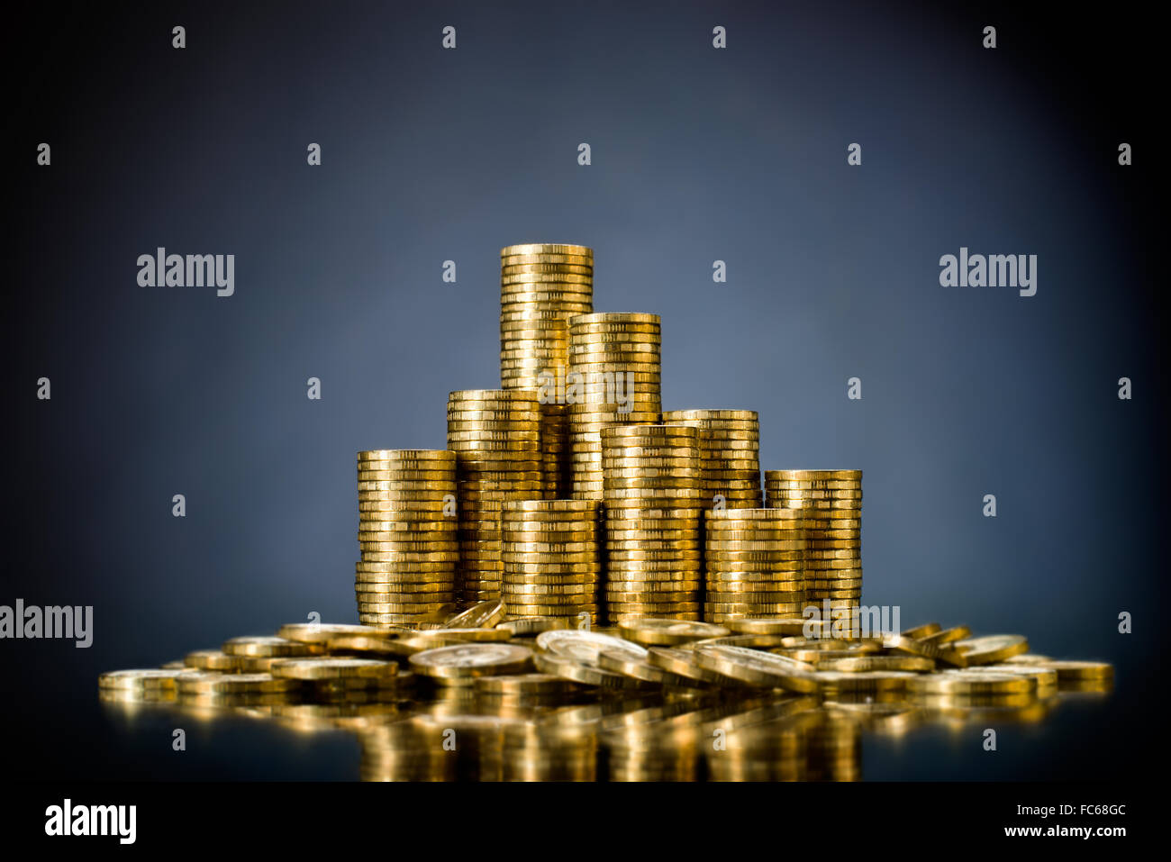 Money supply hi-res stock photography and images - Alamy