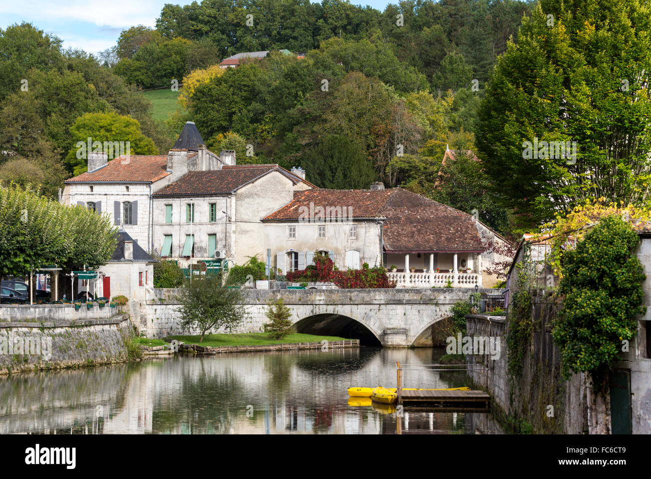 River Dronne and village, Brantome, Loire Valley, France Stock Photo ...