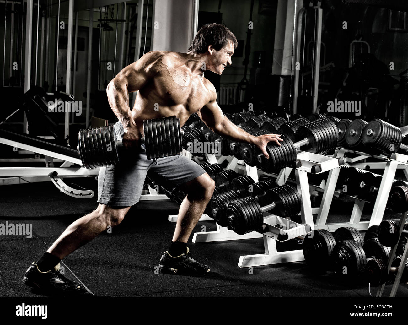 Bodybuilder man back hi-res stock photography and images - Alamy