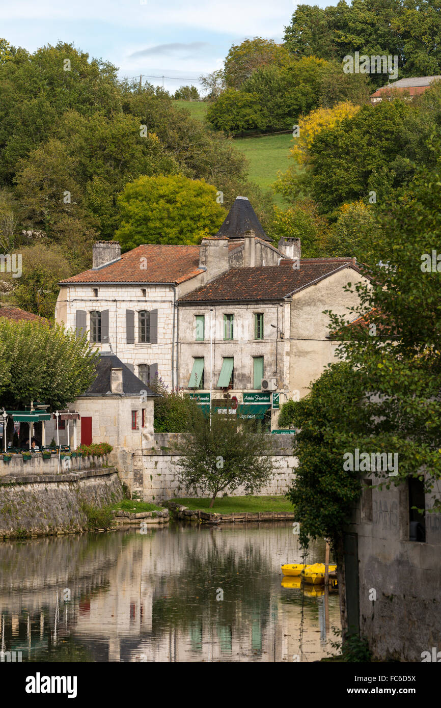 River Dronne and village, Brantome, Loire Valley, France Stock Photo ...