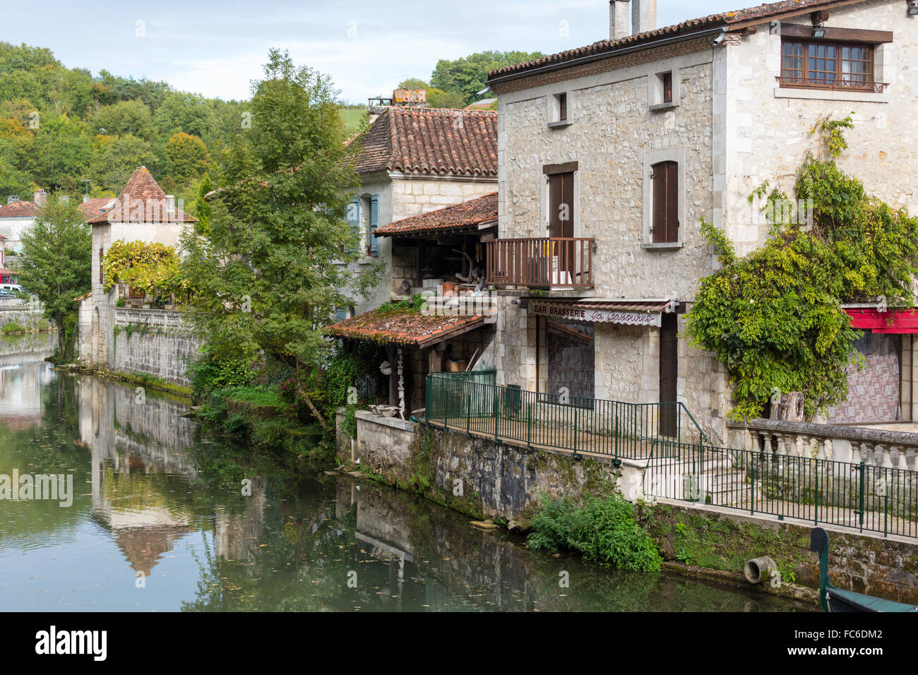 Dronne valley hi-res stock photography and images - Alamy