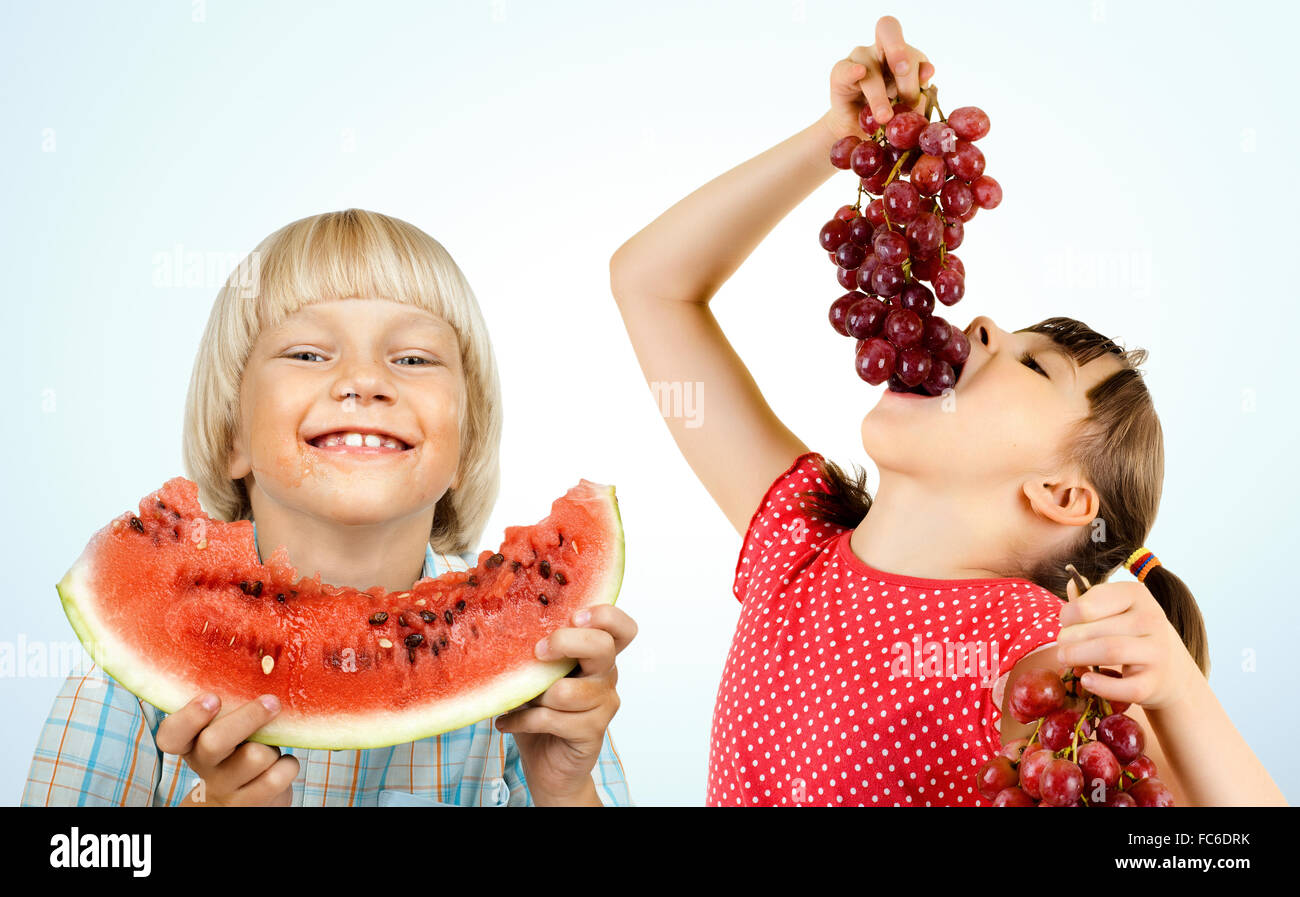 children and fruit Stock Photo - Alamy