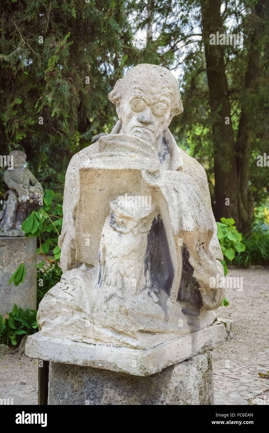 Open book monument hi-res stock photography and images - Alamy