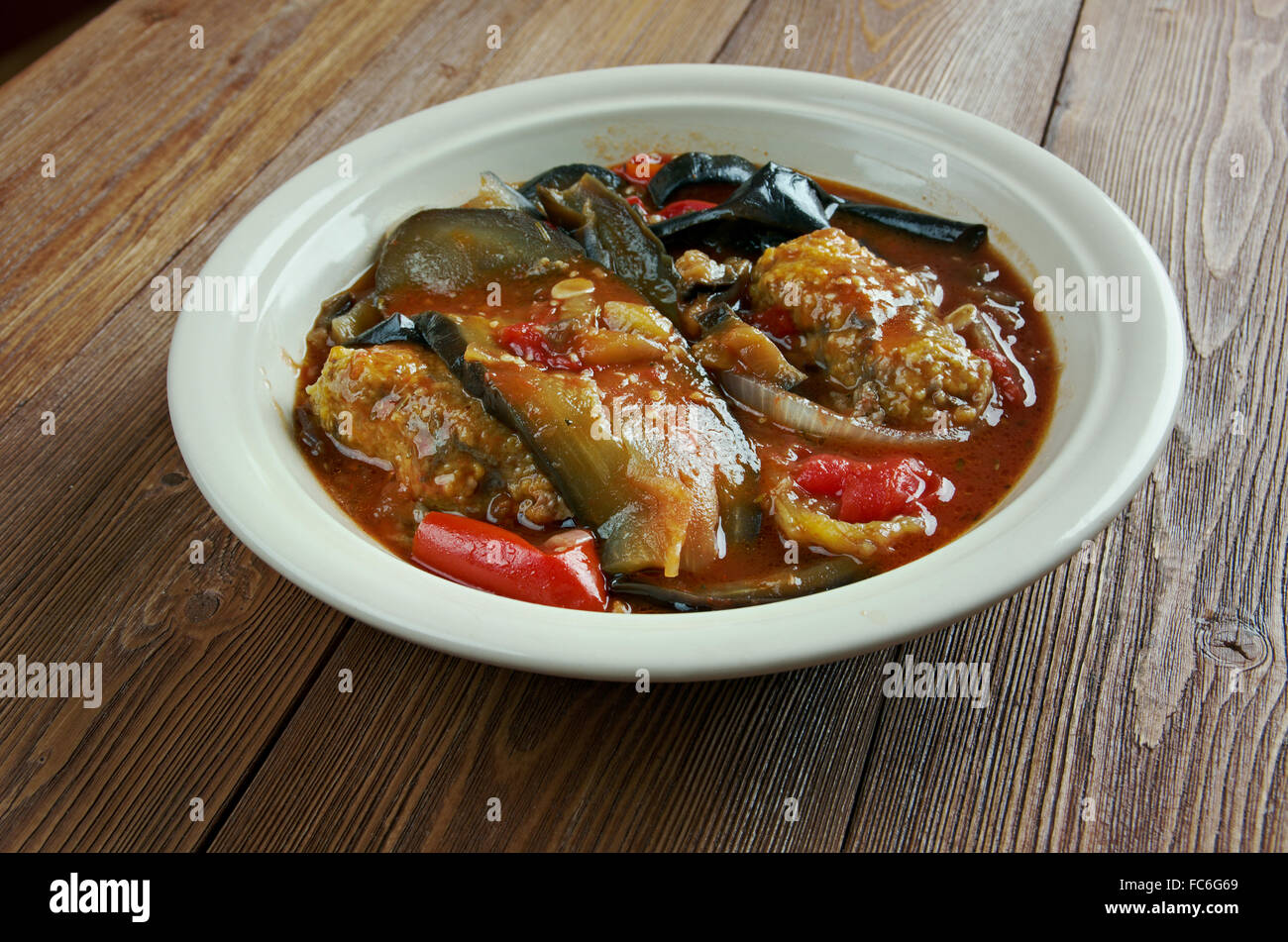 Tepsi hi-res stock photography and images - Alamy