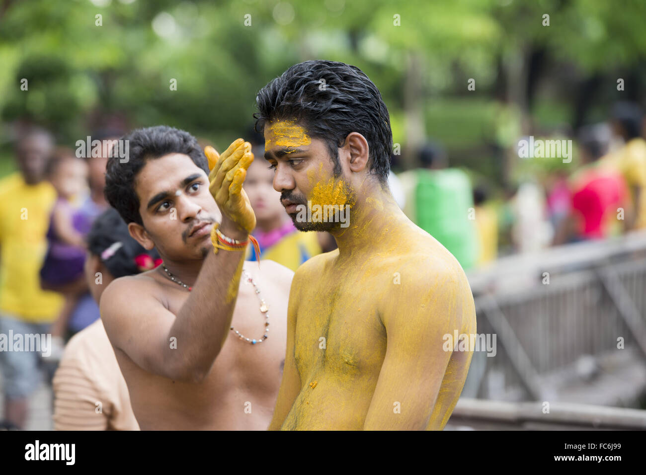 Asia myanmar fire walk festival hi-res stock photography and images - Alamy