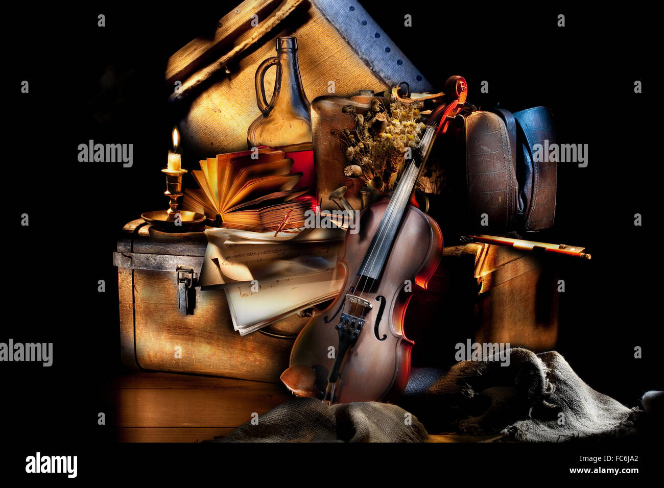 Low key still life hi-res stock photography and images - Alamy