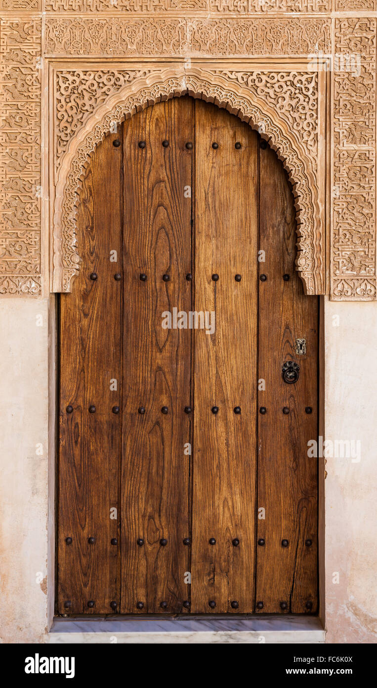 Arabian door hi-res stock photography and images - Alamy
