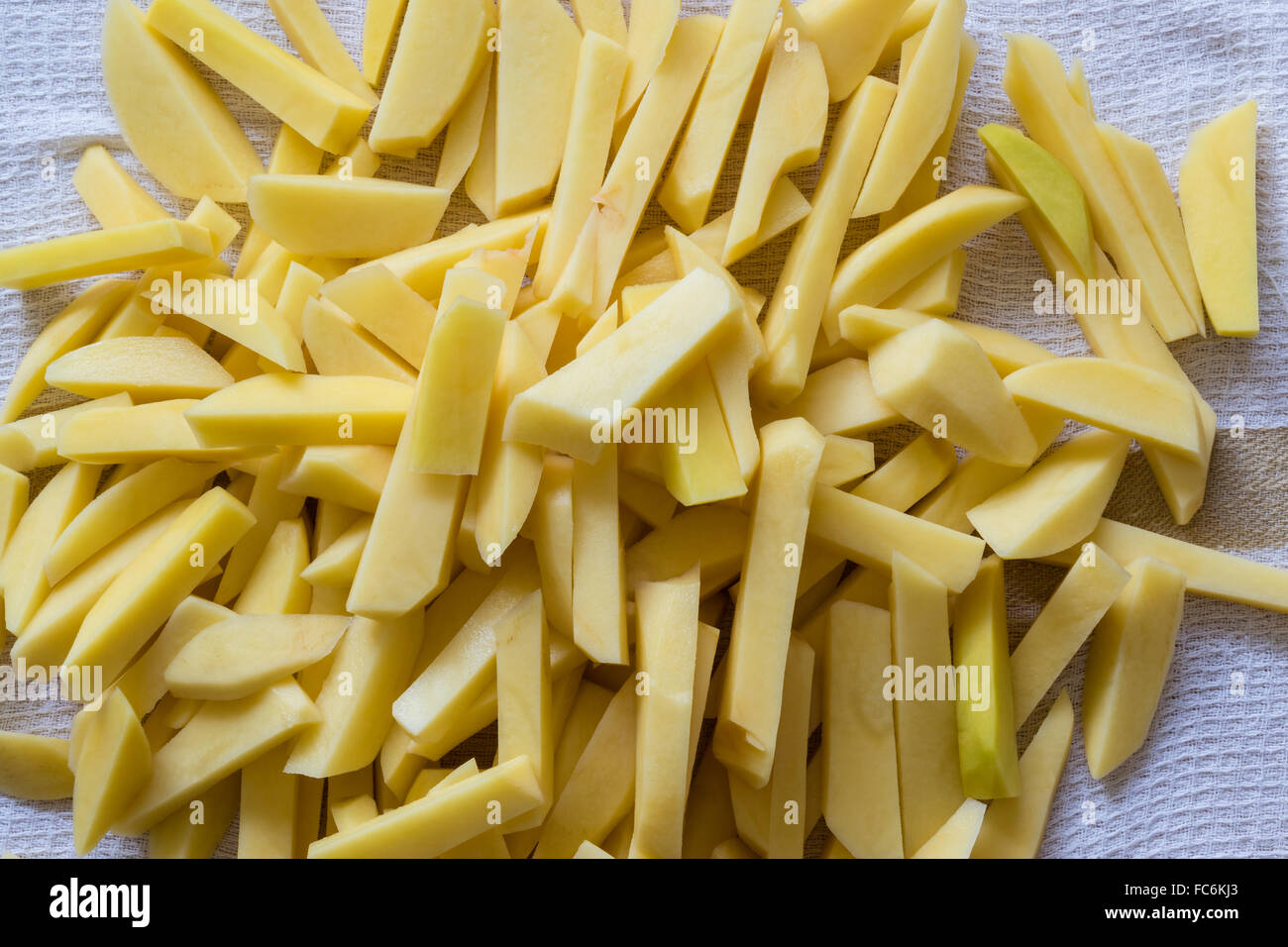 raw sliced potato Stock Photo - Alamy