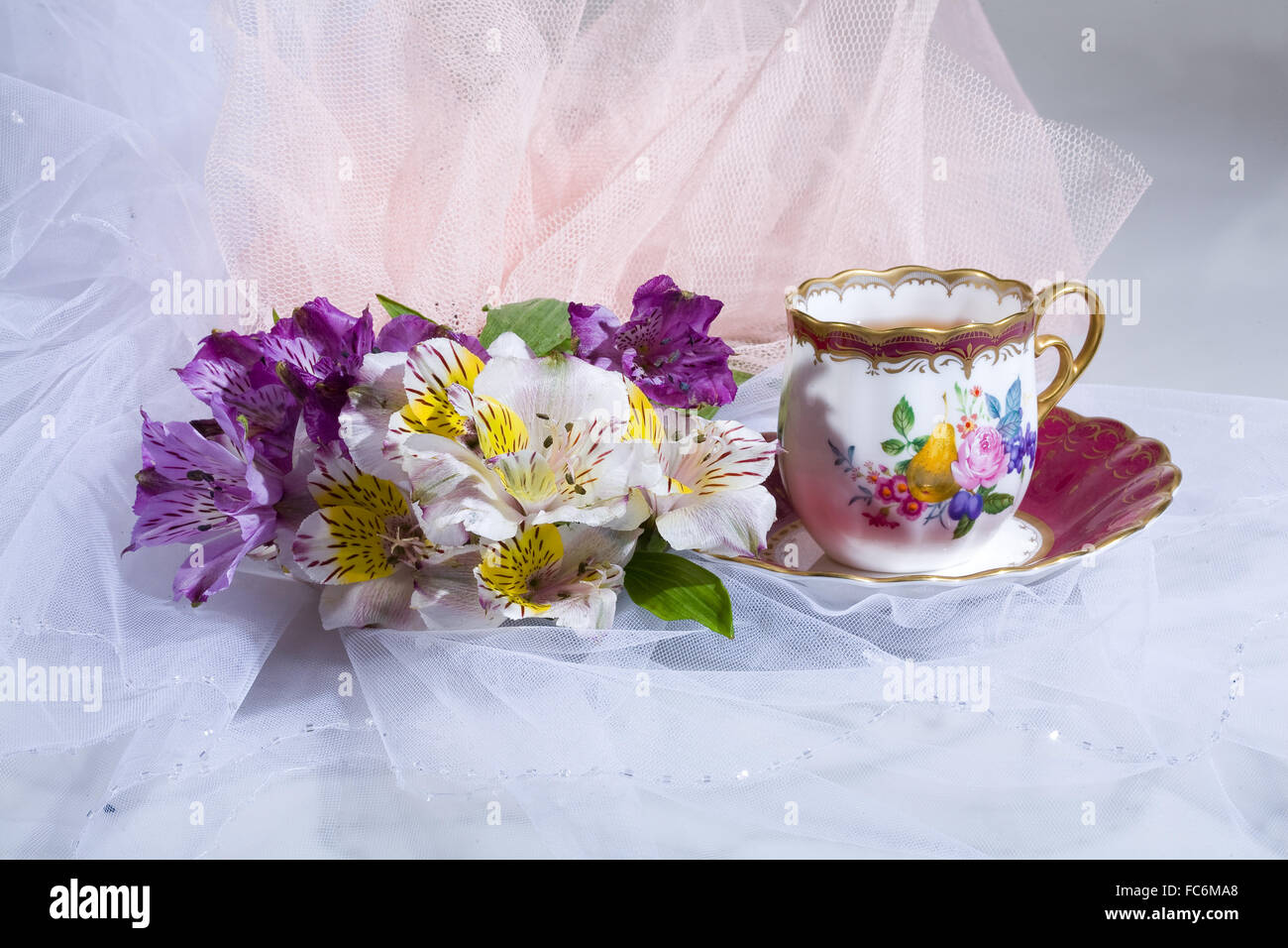 Tea And Flowers Stock Photo - Alamy