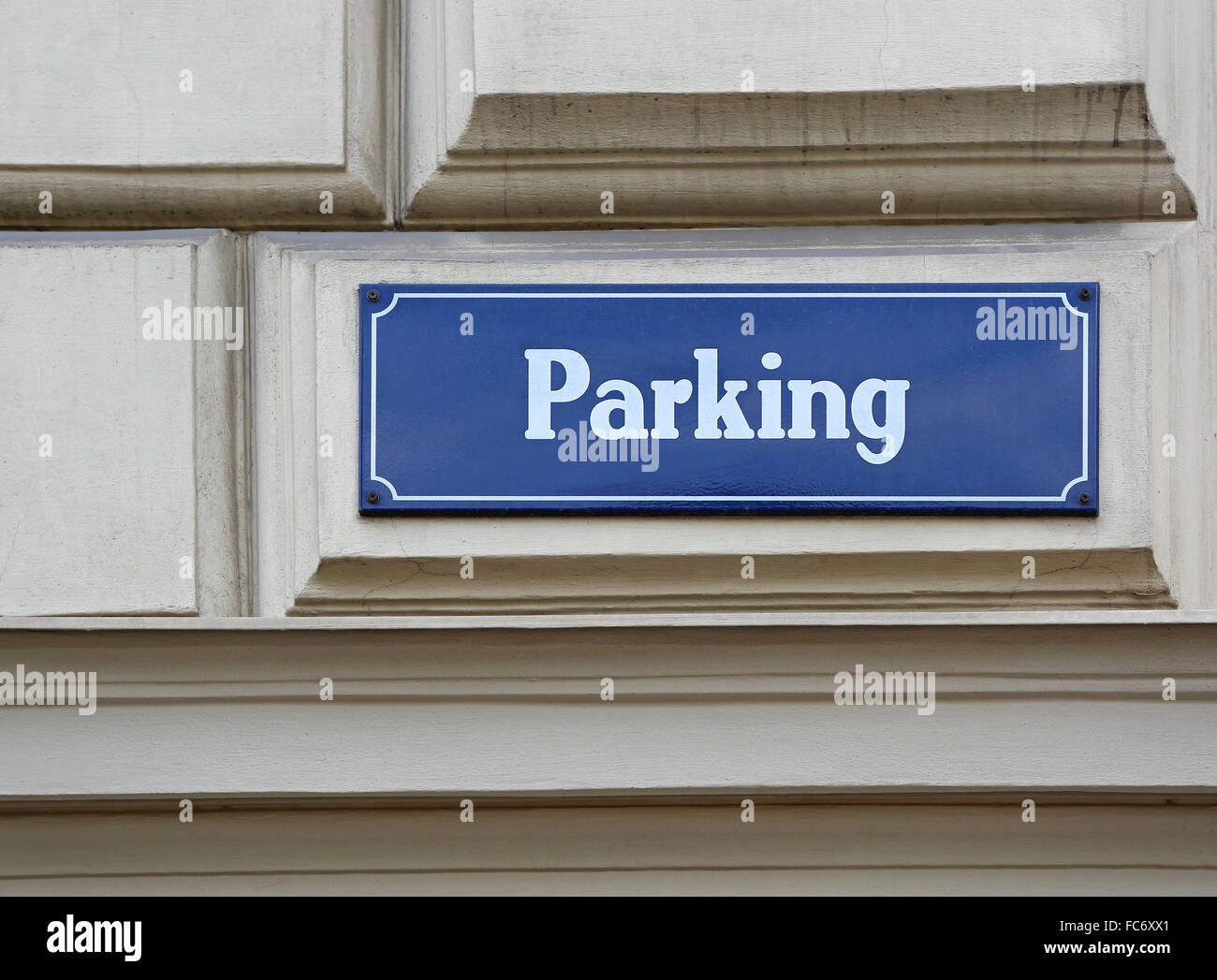 Parking board sign hi-res stock photography and images - Alamy