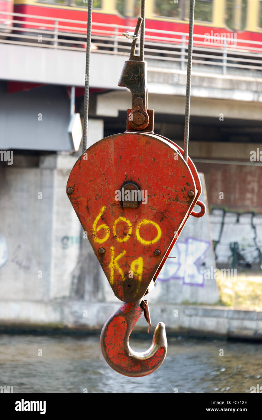 hook of crane Stock Photo - Alamy