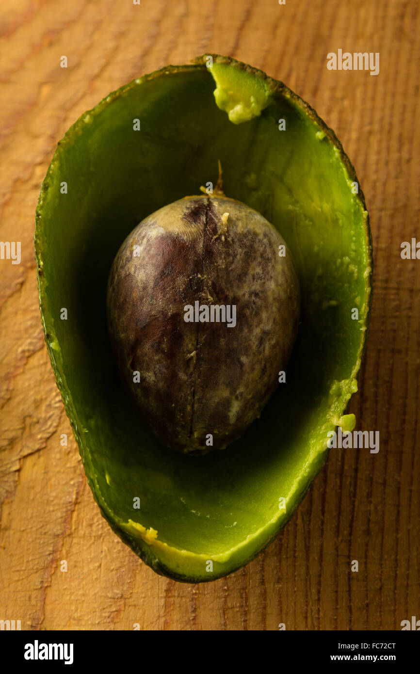avocado peel with seed Stock Photo - Alamy