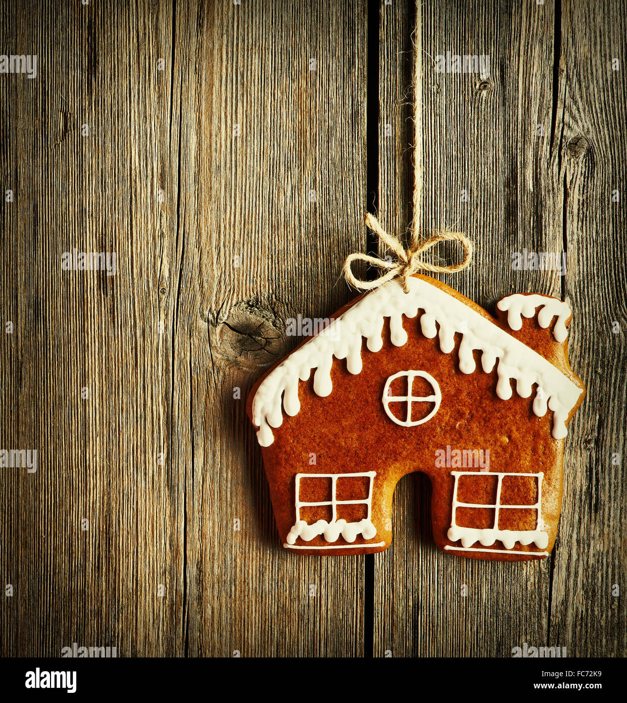 Christmas homemade gingerbread house cookie Stock Photo - Alamy
