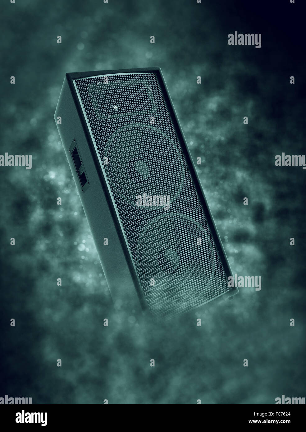 Sound speaker smoke hi-res stock photography and images - Alamy