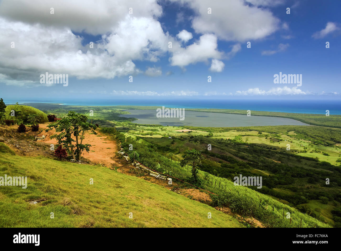 Atlantic Ocean Valley Stock Photo - Alamy