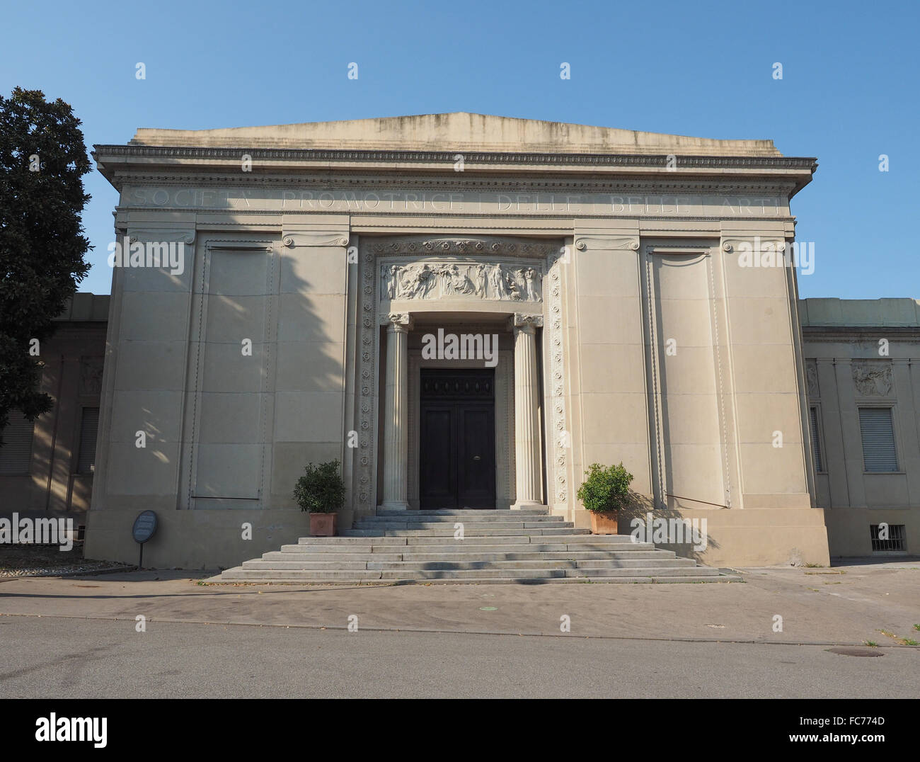 Promotrice delle belle arti hi-res stock photography and images - Alamy