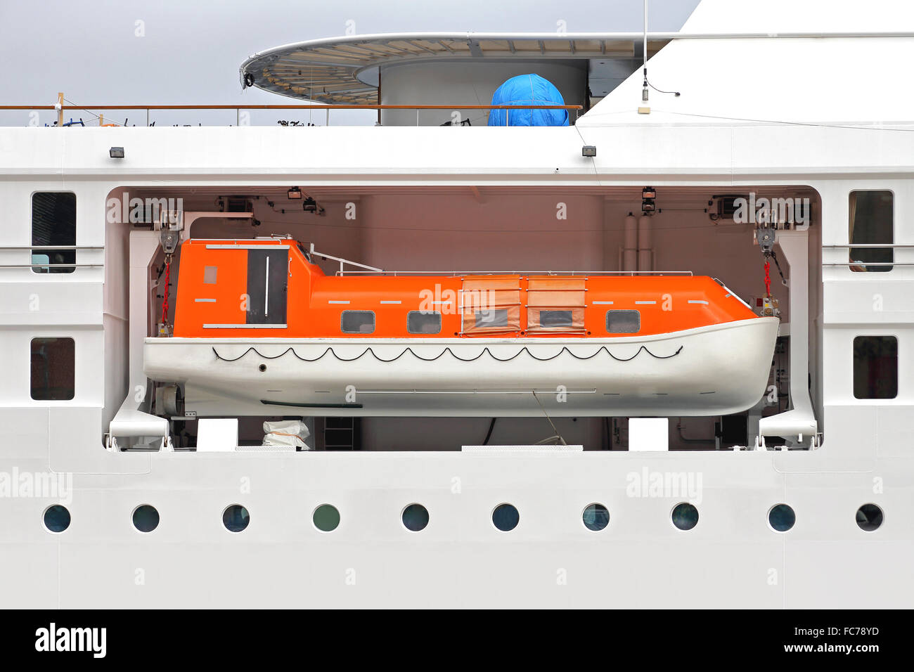 Enclosed lifeboat hi-res stock photography and images - Alamy