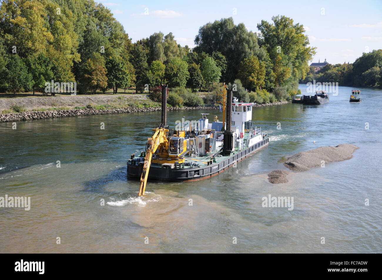 Ship excavator hi-res stock photography and images - Alamy
