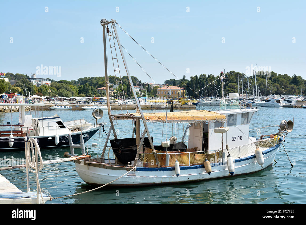 Fishingboat croatia hi-res stock photography and images - Alamy