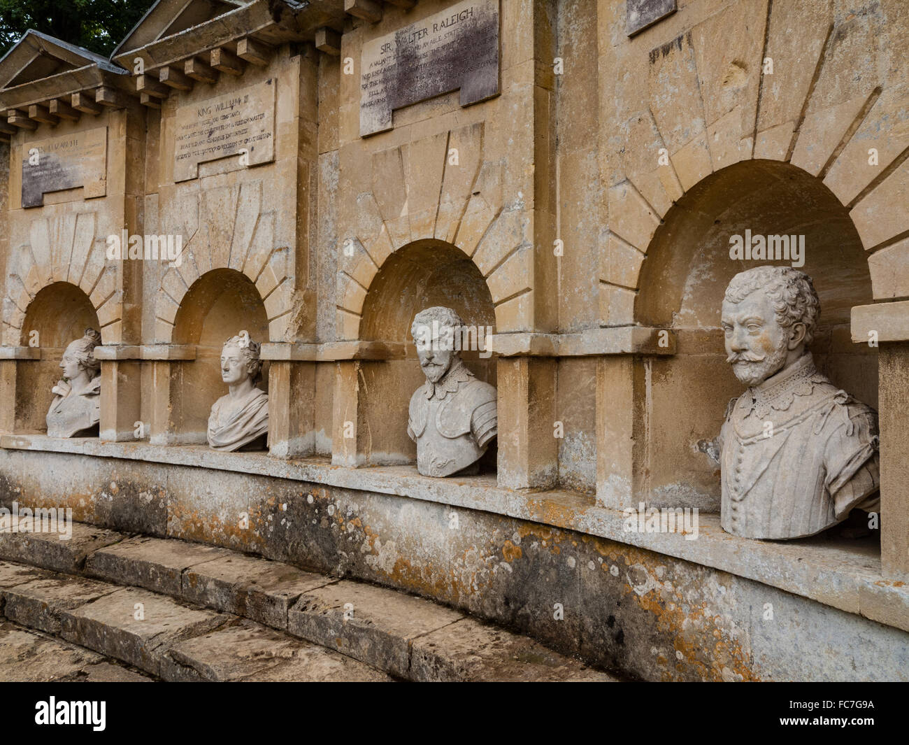 The Temple of British Worthies at Stowe Landscape Gardens ...