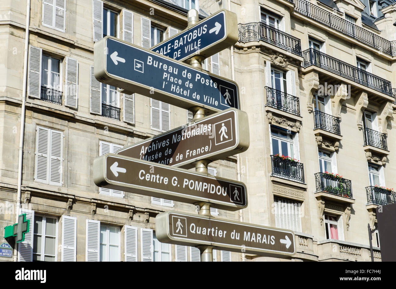 Famous street signs in paris hi-res stock photography and images - Alamy