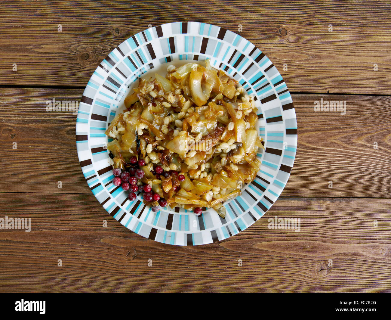 Perinteinen hi-res stock photography and images - Alamy