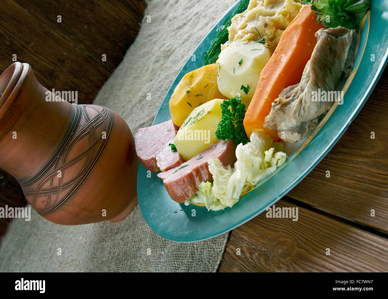 Corned salt beef dinner hi-res stock photography and images - Alamy