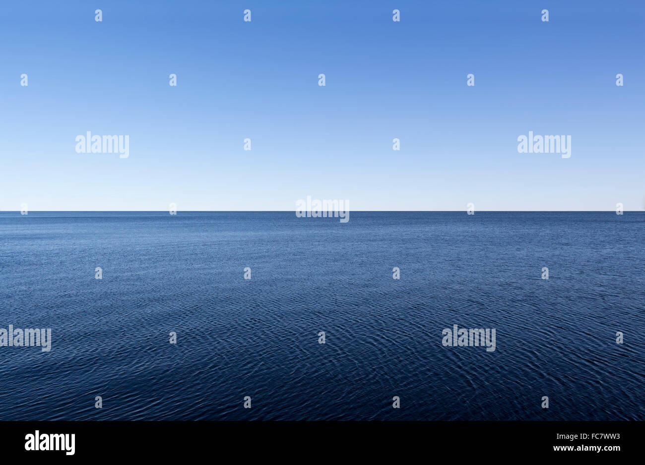The smooth surface of the ocean Stock Photo - Alamy