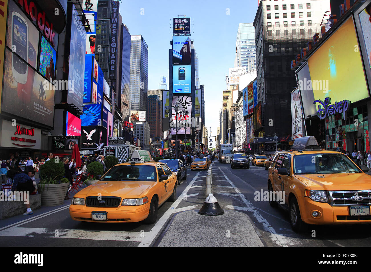 New york bus time square hi-res stock photography and images - Alamy