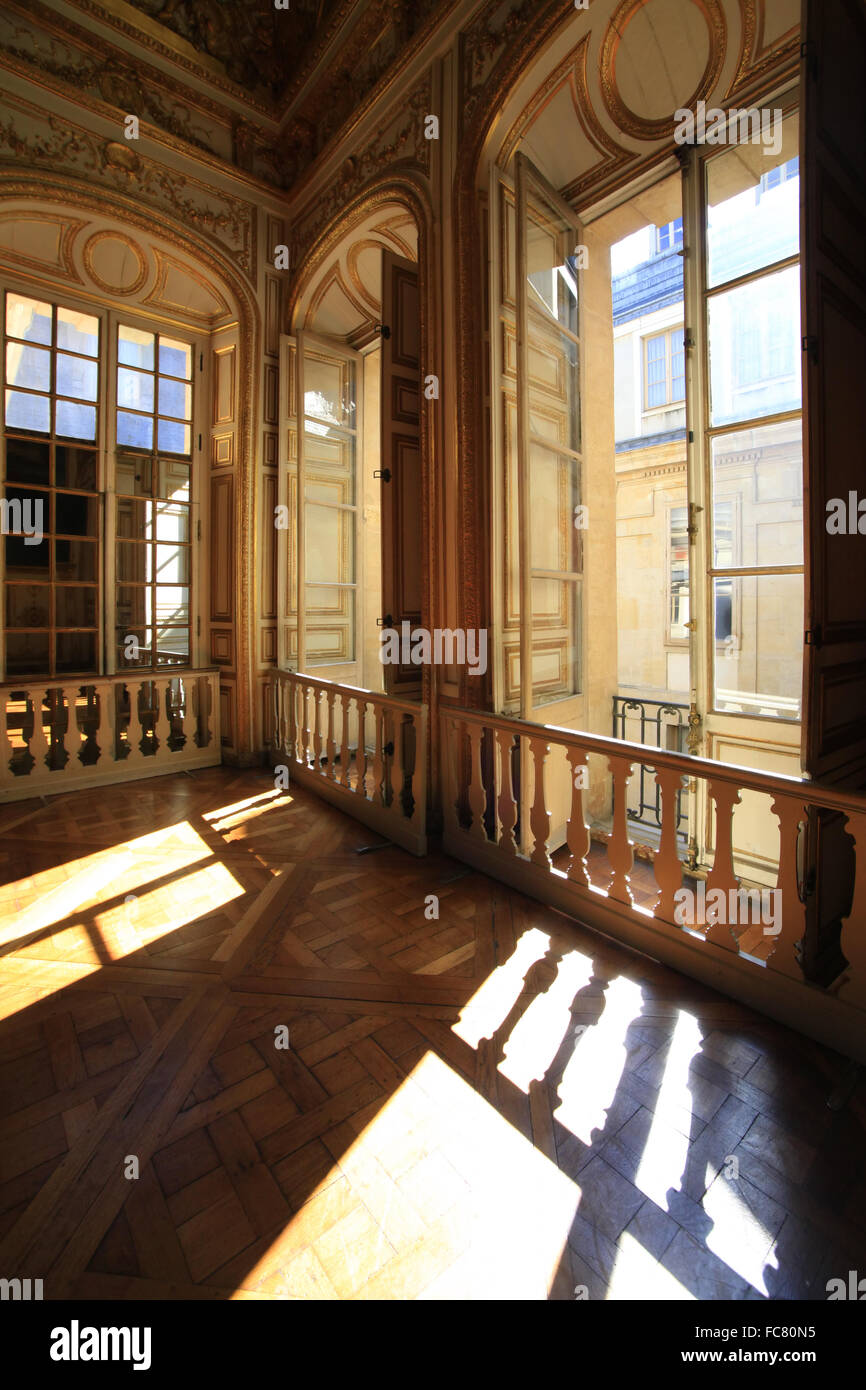 Chateau de versalles hi-res stock photography and images - Alamy