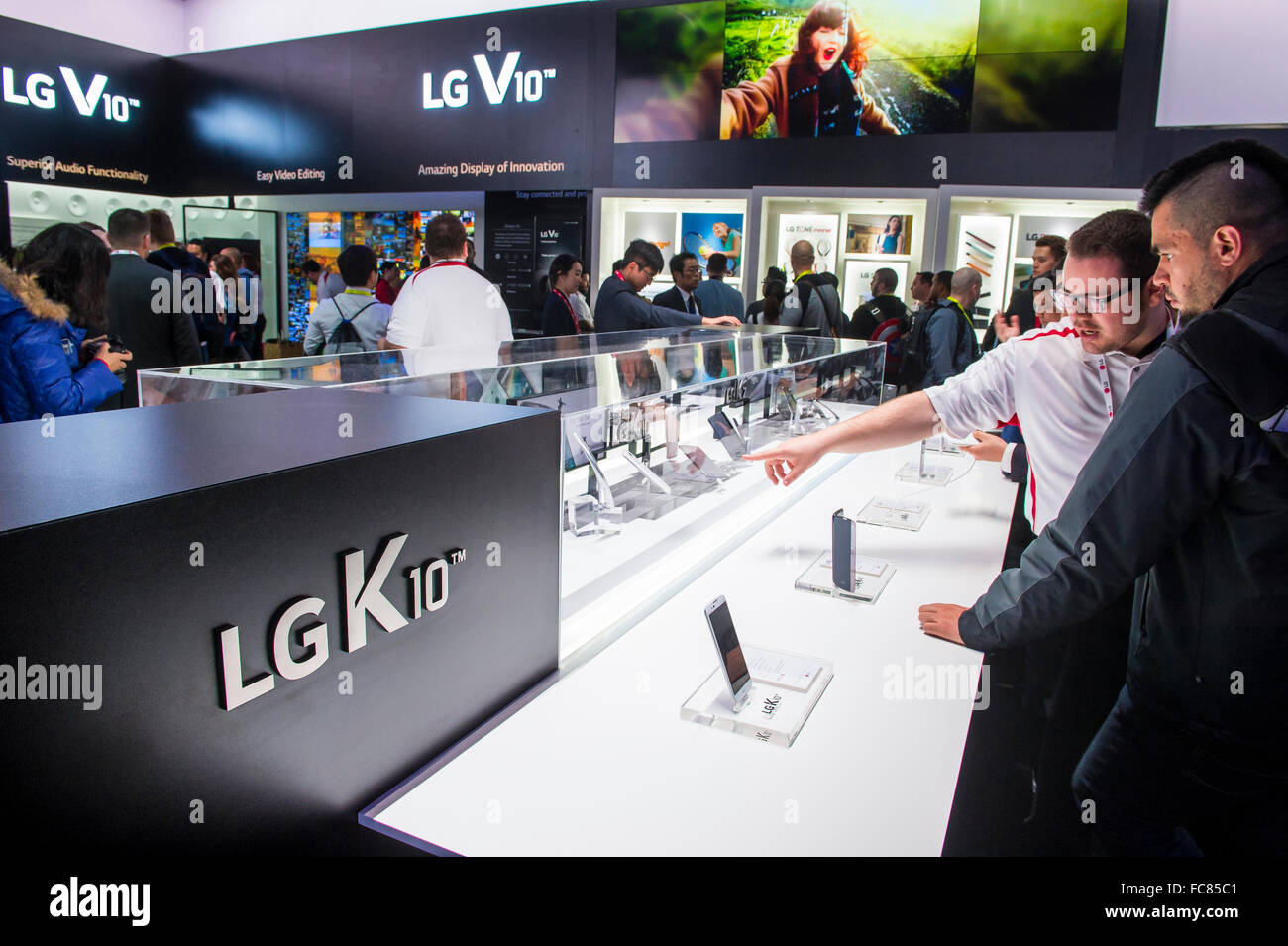 The LG booth at the CES show in Las Vegas , Nevada Stock Photo - Alamy