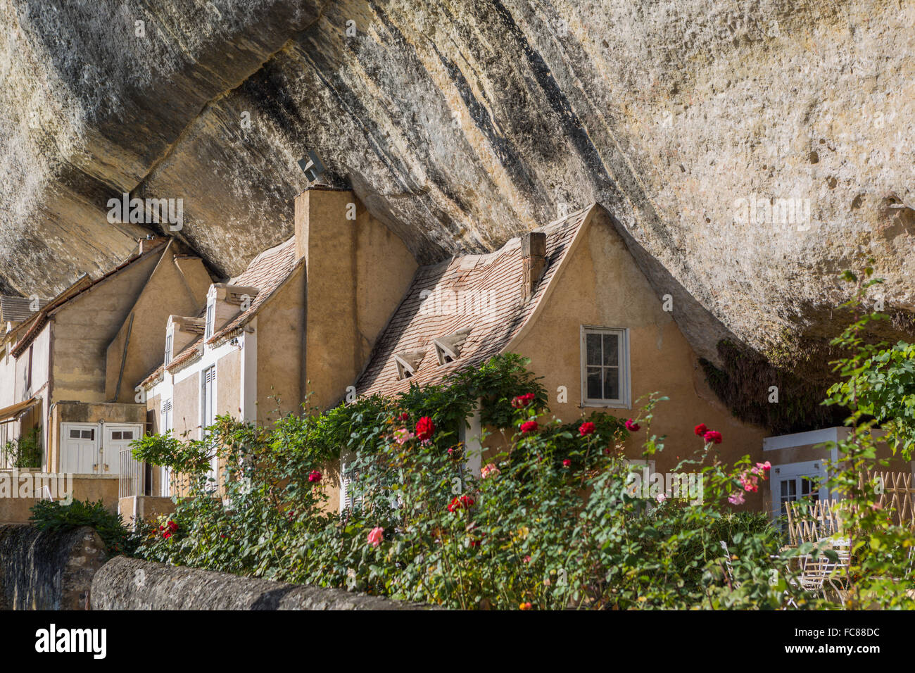 Grotte grand roc hi-res stock photography and images - Alamy