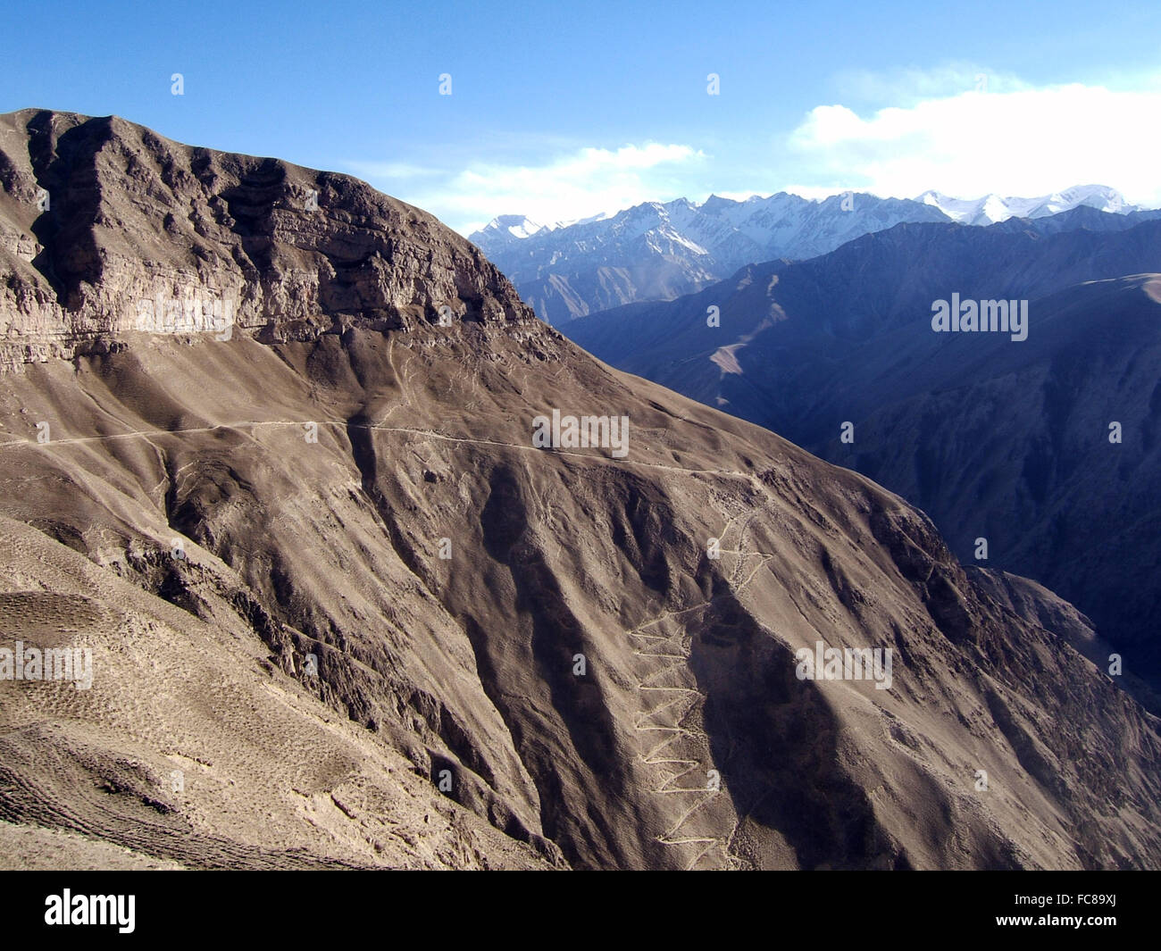 Kunlun Mountains black village Stock Photo - Alamy
