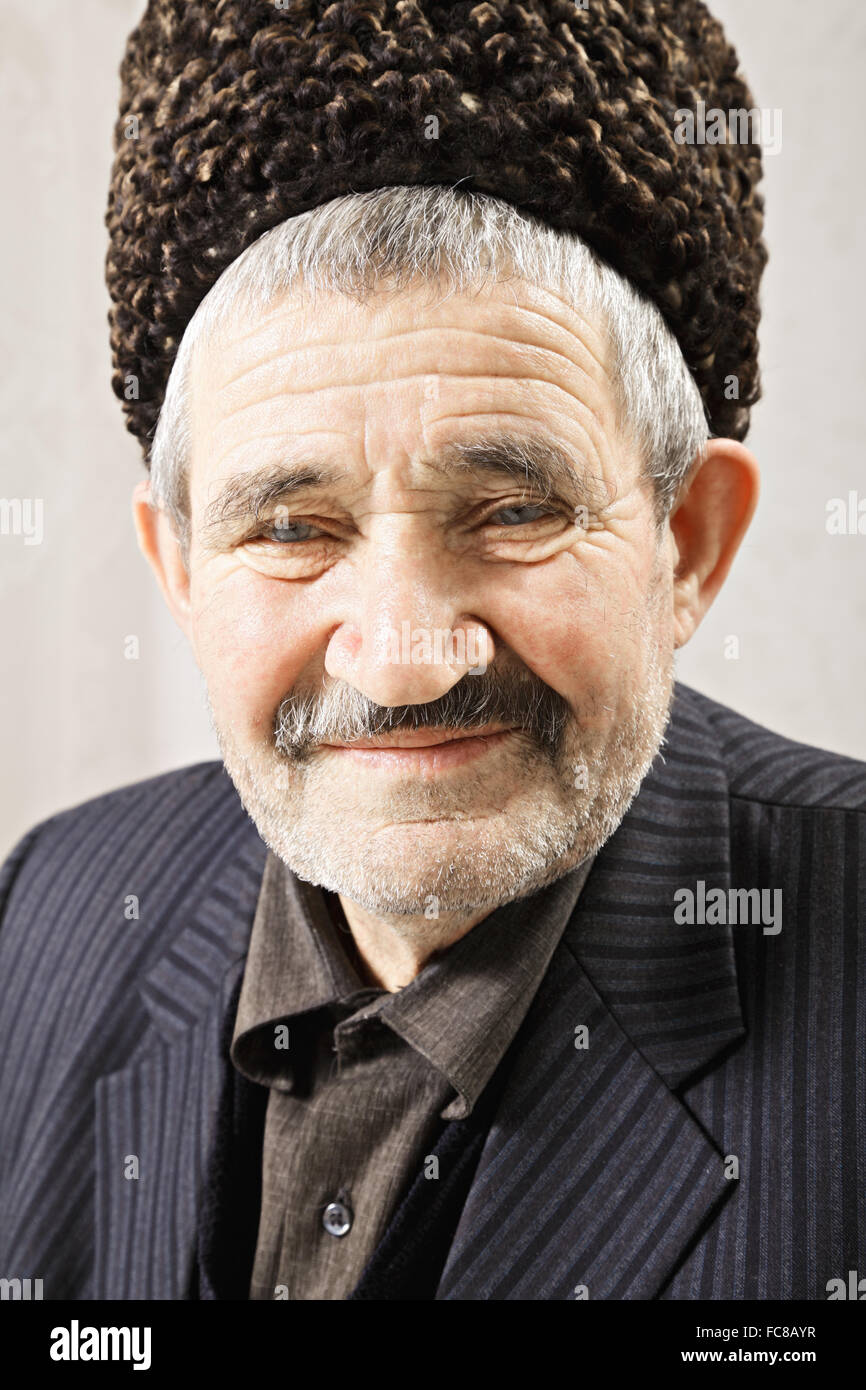 Hat senior adult man hi-res stock photography and images - Alamy