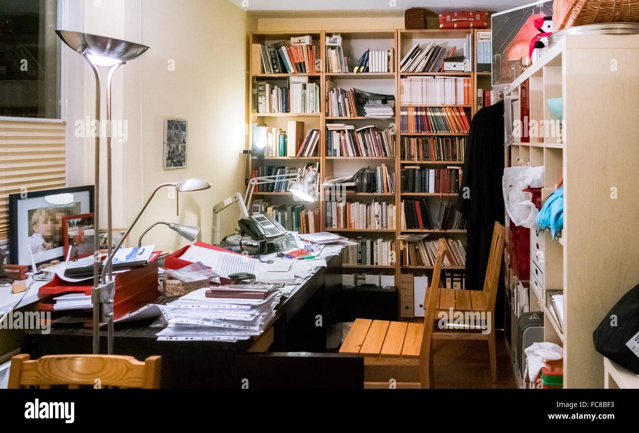 Arbeitszimmer study hi-res stock photography and images - Alamy