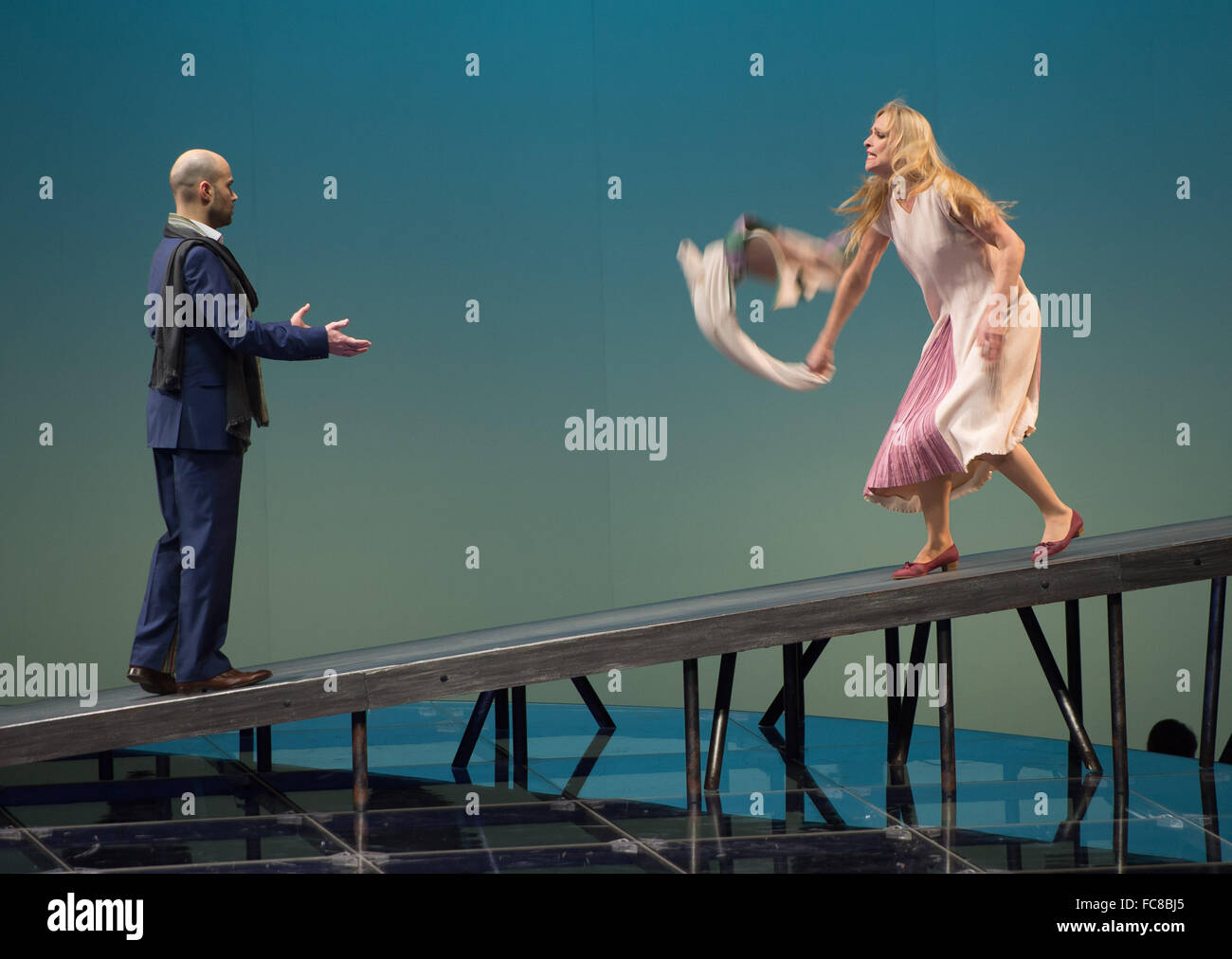 Hamburg, Germany. 20th Jan, 2016. Bejun Mehta as Stephan (L) and ...