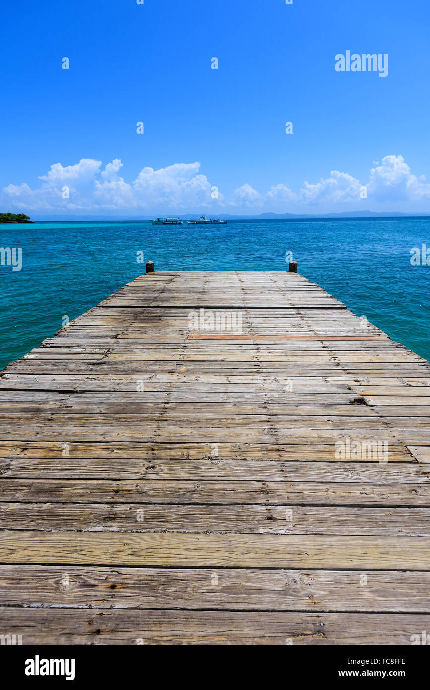 Juts out into the water hi-res stock photography and images - Alamy