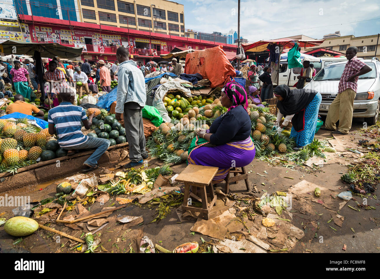Market stall in kampala uganda hi-res stock photography and images - Alamy