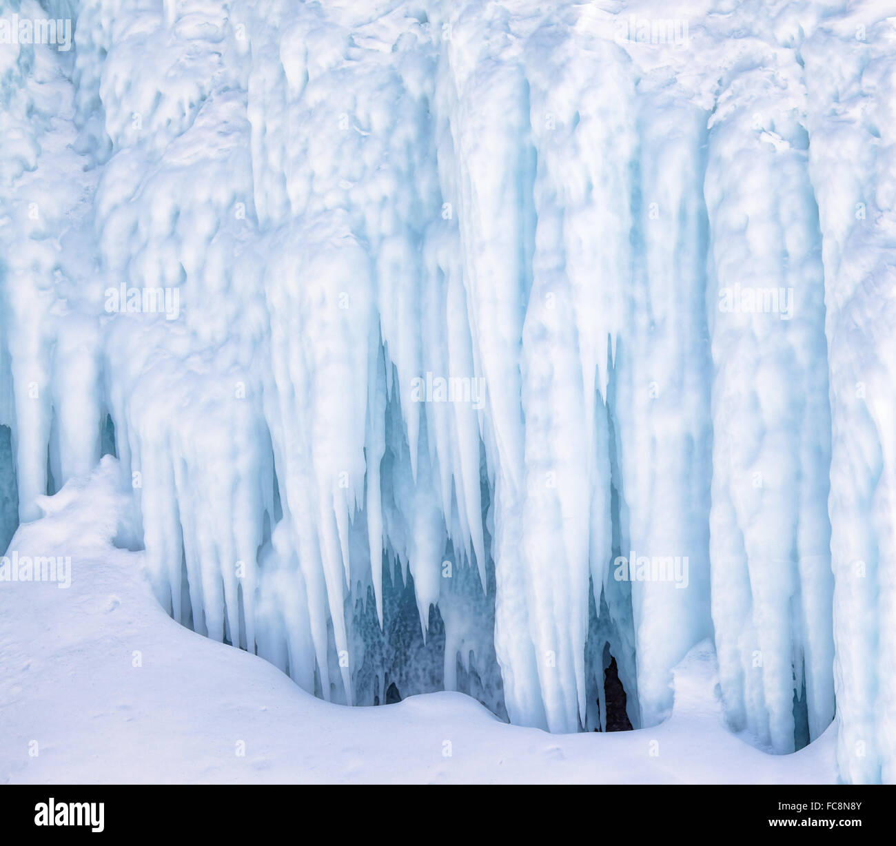 Ice wall hi-res stock photography and images - Alamy