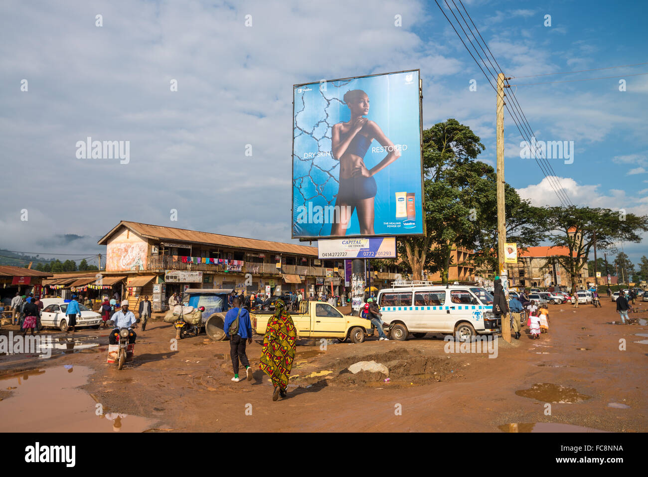 Kampala uganda shops hi-res stock photography and images - Alamy