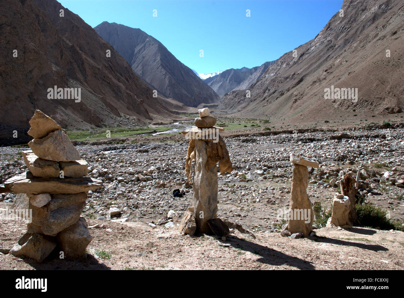 Kunlun mountains hi-res stock photography and images - Alamy