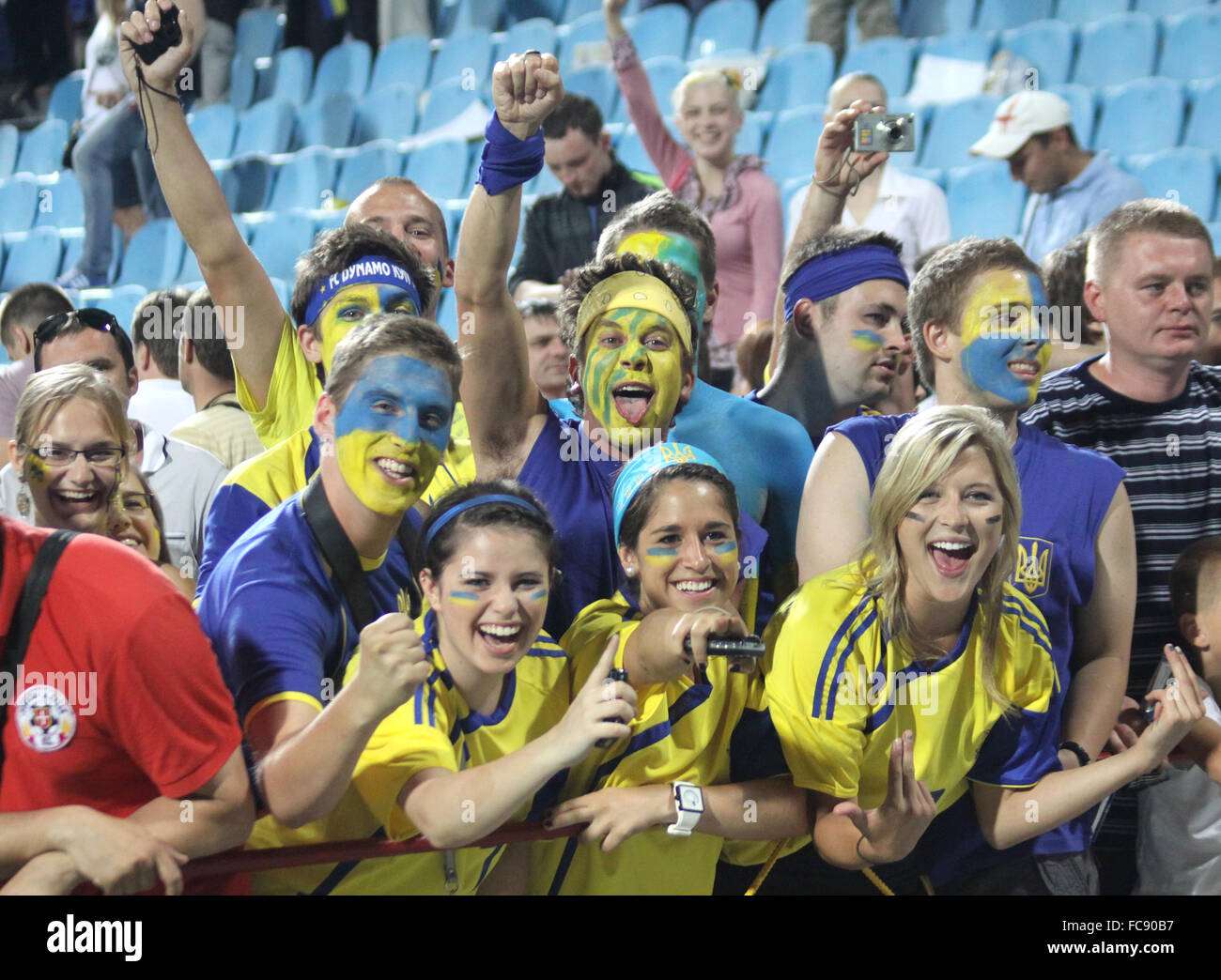 Soccer fans ukraine hi-res stock photography and images - Alamy