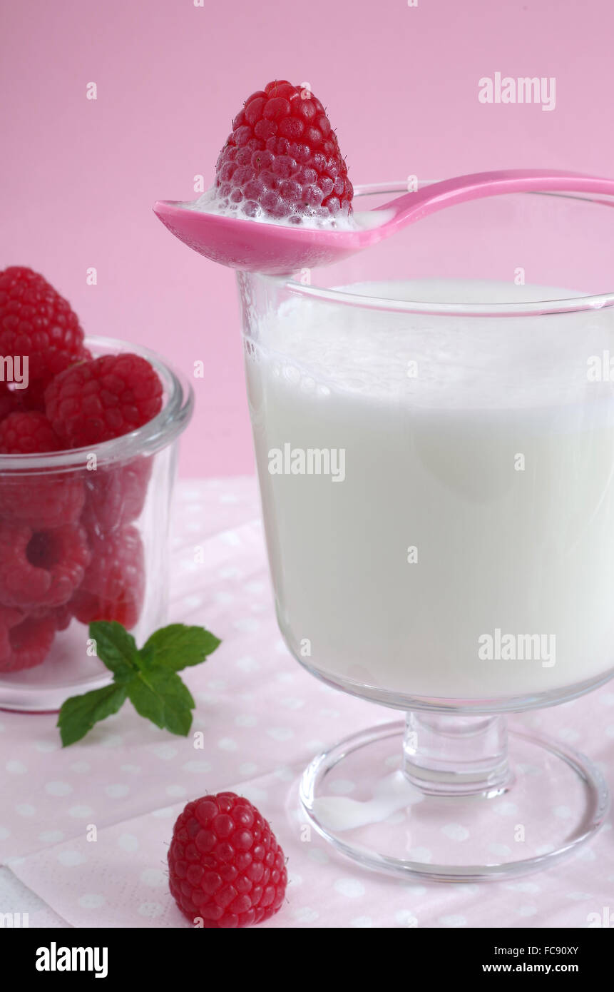 raspberry and milk Stock Photo - Alamy